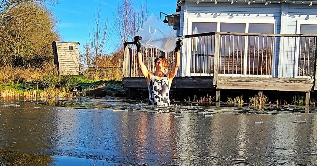 How To Stay Safe When Ice Dipping | The Forge